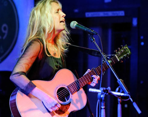 Taylor Barton | Singer Songwriter Writer